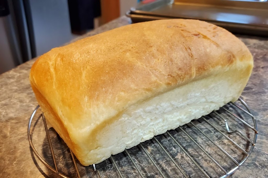 Make this beautiful design on your homemade bread